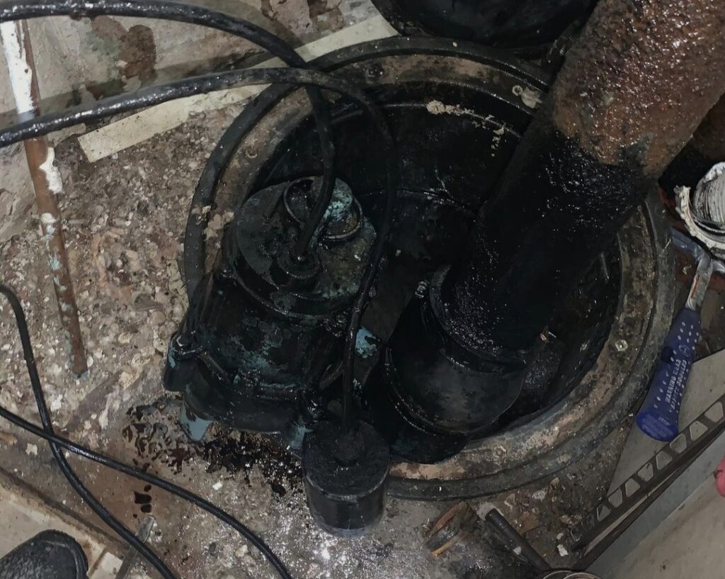 How to Reset a Sump Pump - Learn The Solid Truth